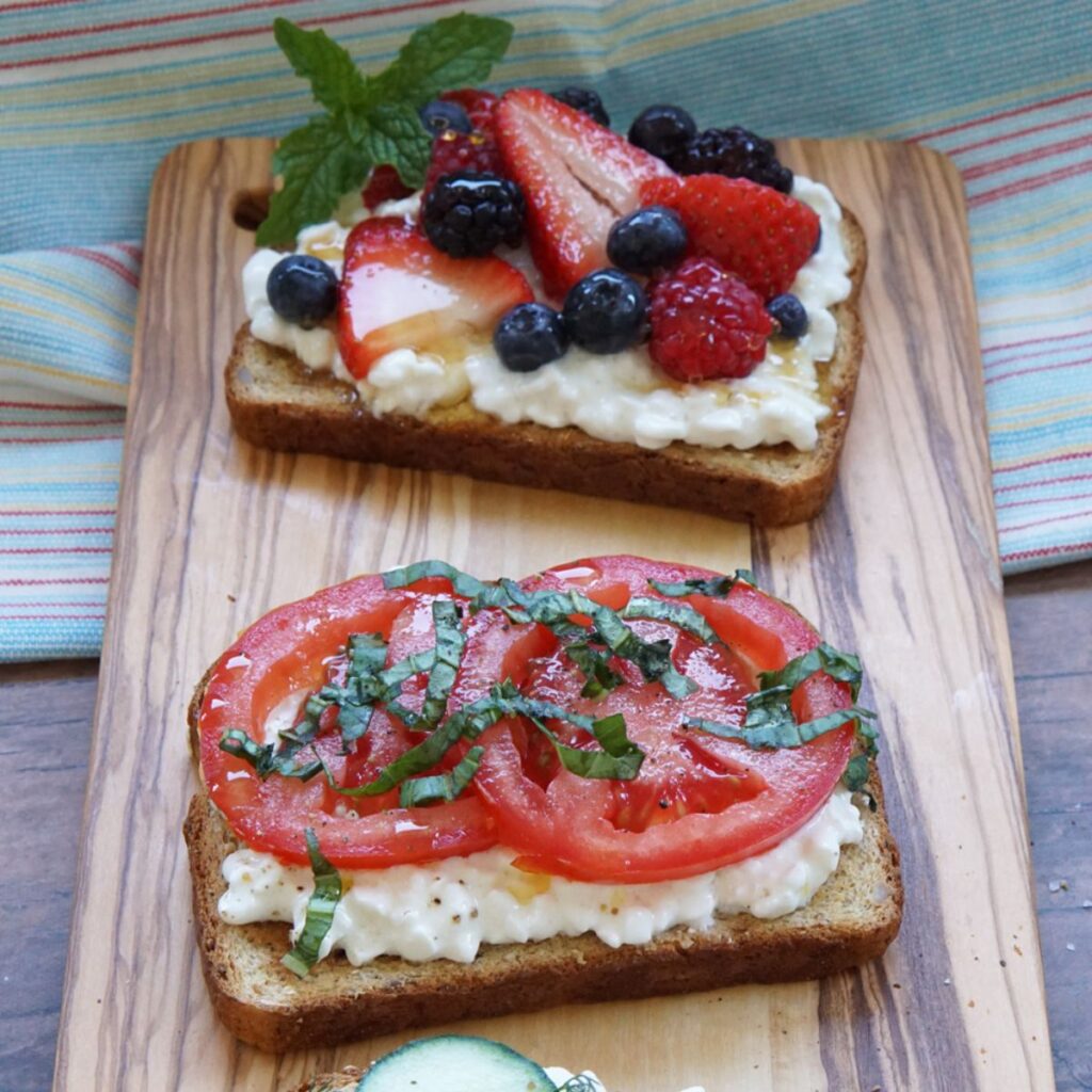 Cottage Cheese Toast: Easy Healthy Breakfast - Delightfully Low Carb